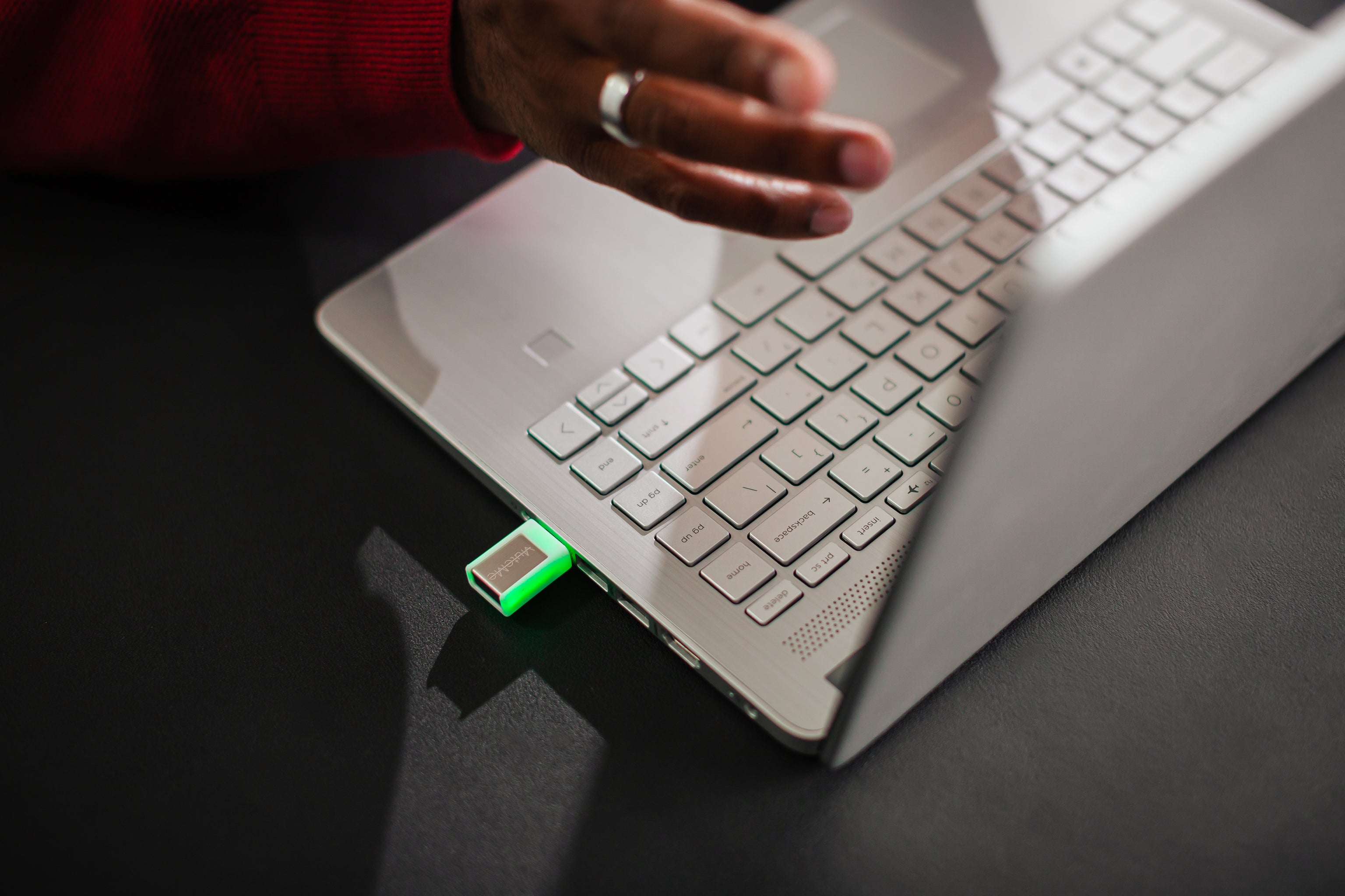 MuteMe Mini - The Illuminated Mute Button | MuteMe